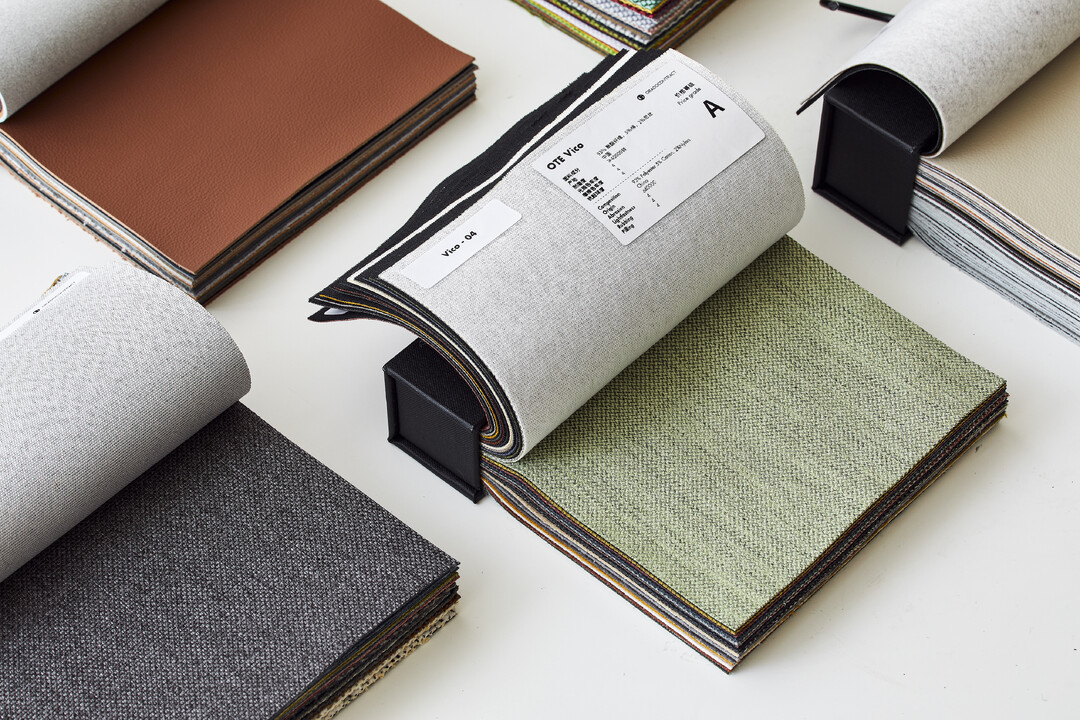 Vinyl Upholstery - Maprak